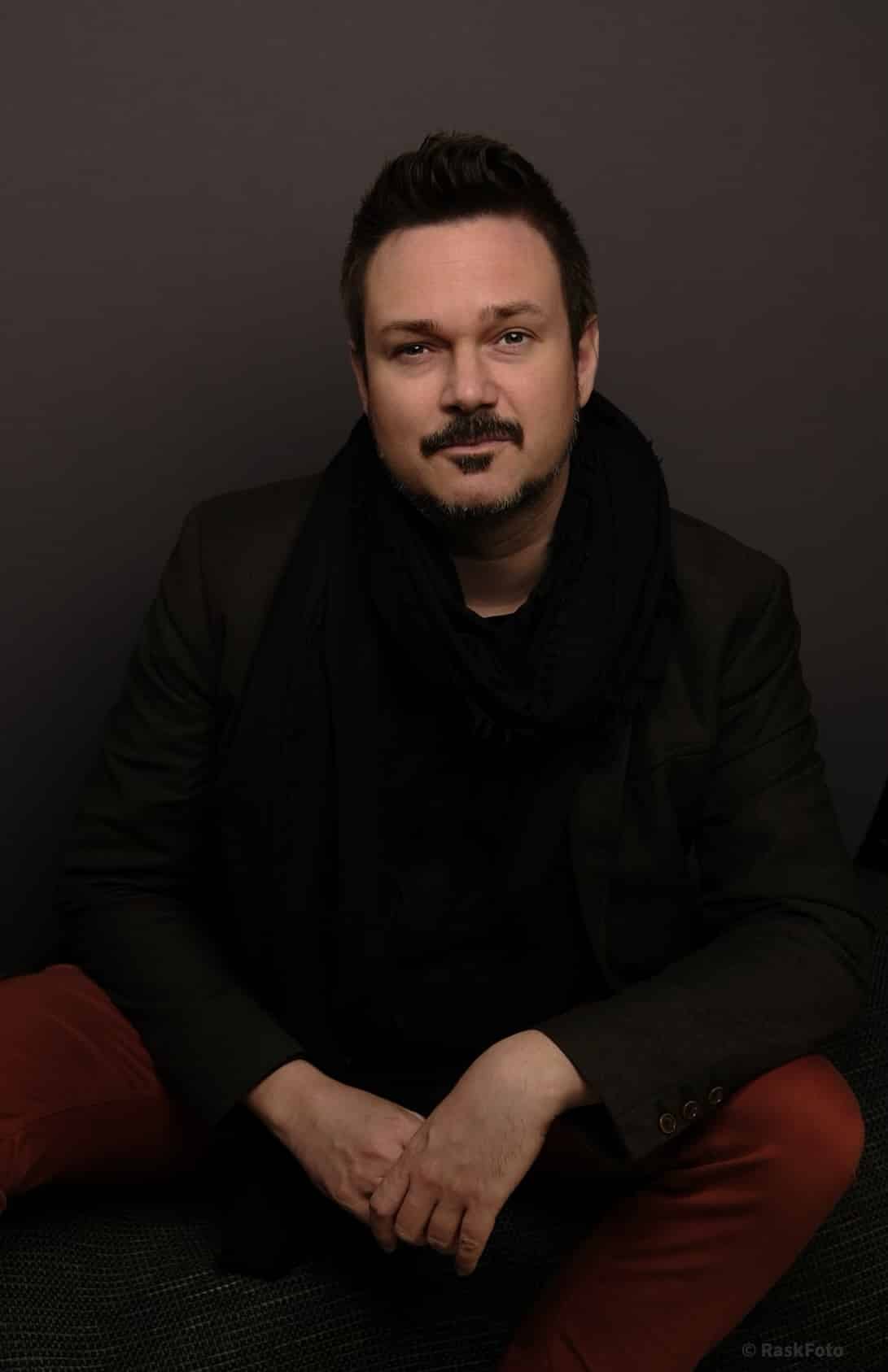 Tore Petterson - Foredragsholder, komiker og historieforteller ...